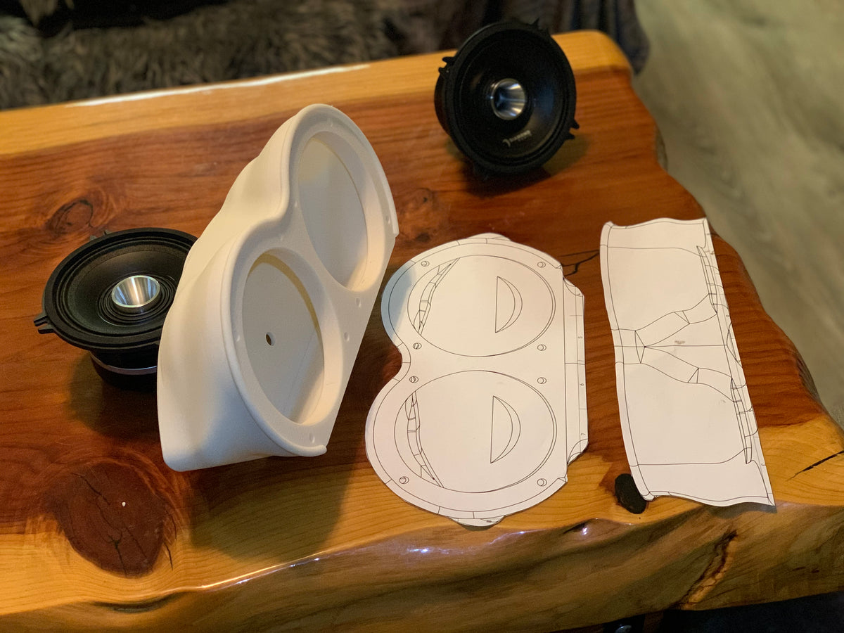 Speaker pod for the Russ Wernimont TXR fairing for the 18’ & up low ri ...